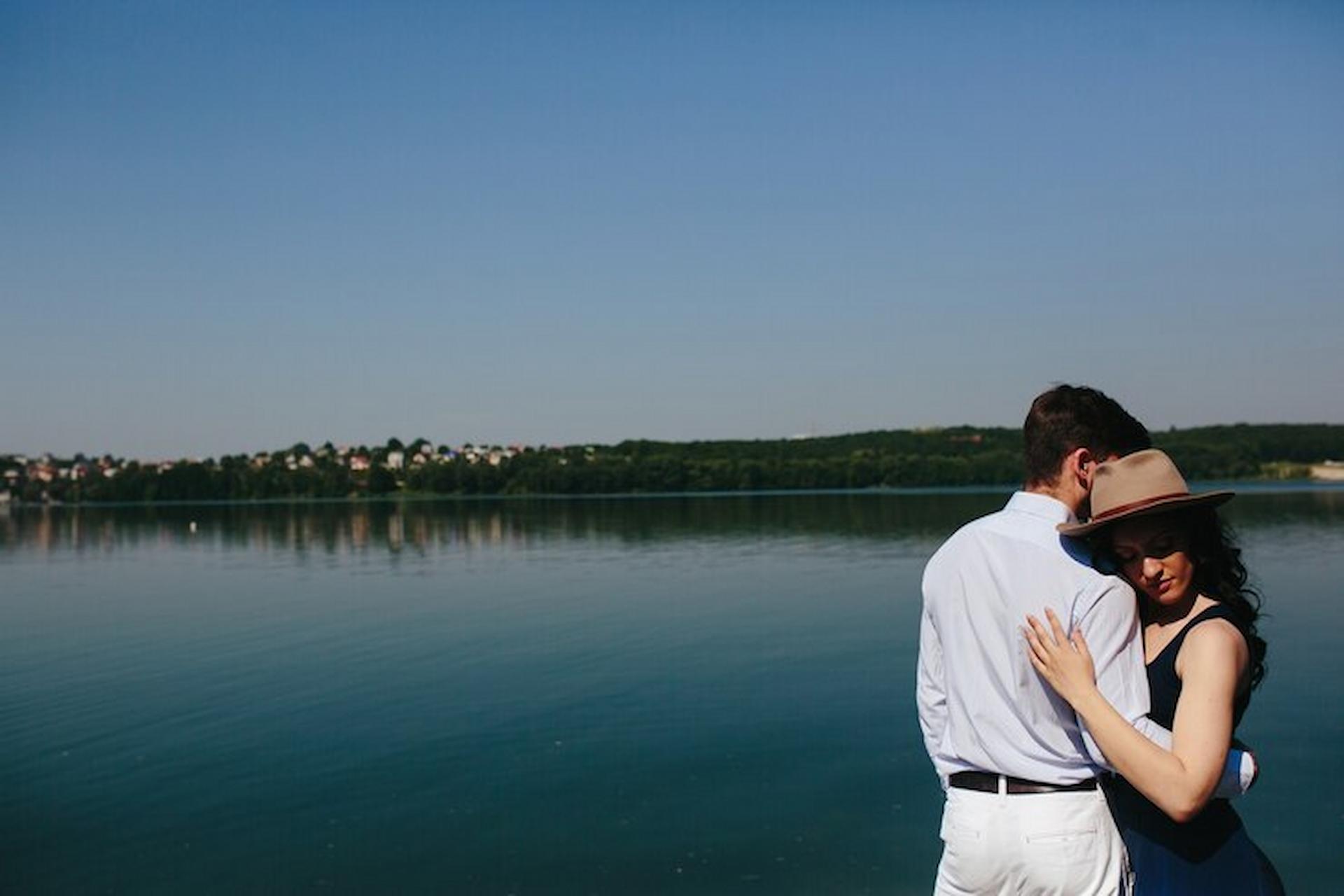 Safety Tips for Users of Married Dating Sites